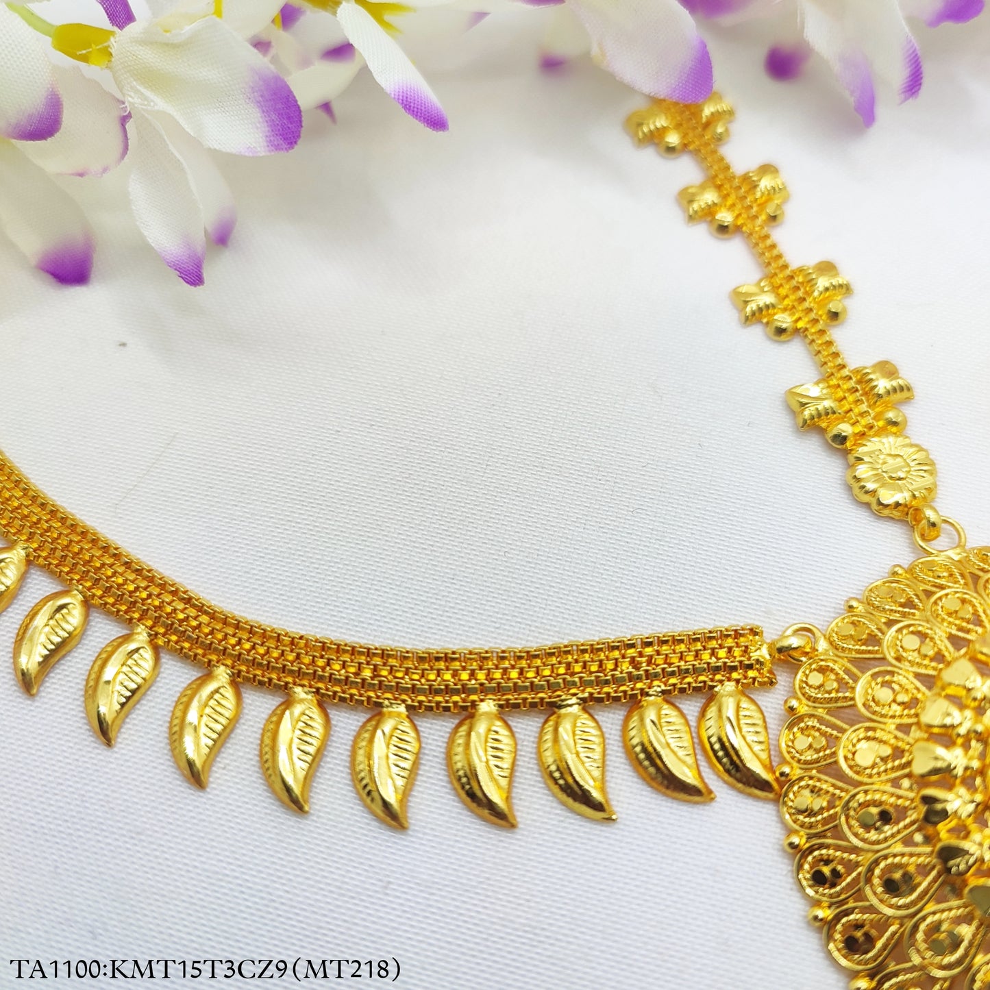 Gold Plated Big Chilekata Round Shield Design with Aam Kalka Chain Wor ...